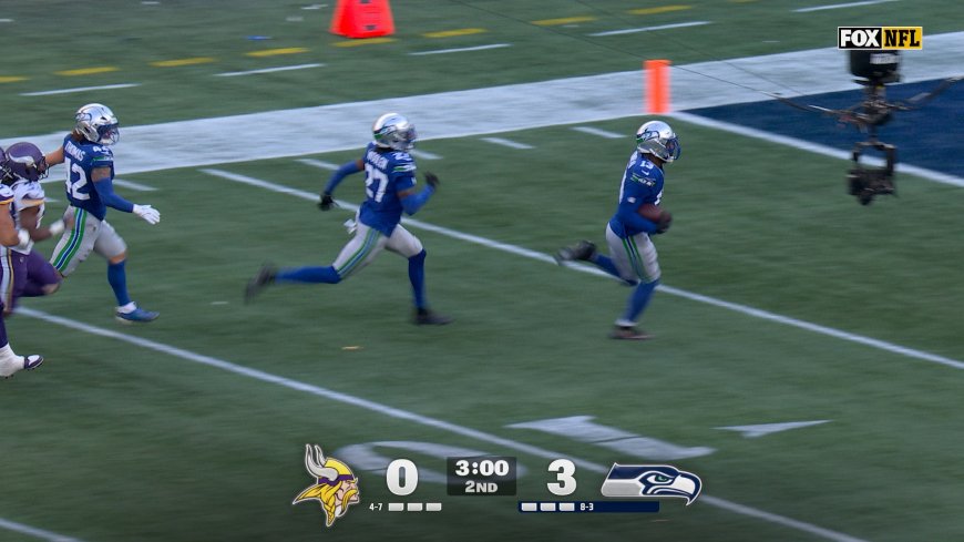 Ernest Jones returns 84-yard pick-six to give Seahawks early lead vs ...